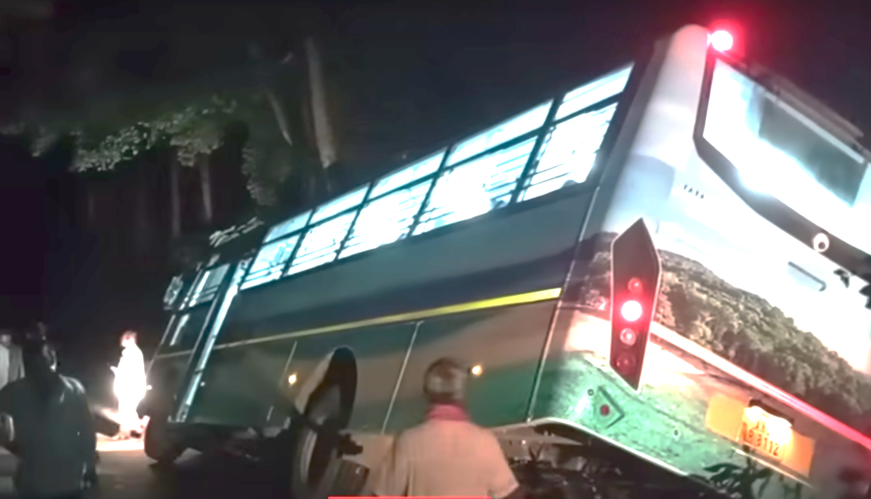 Bus Carrying PRI Members from Mayabunder to Diglipur Meets Accident ...